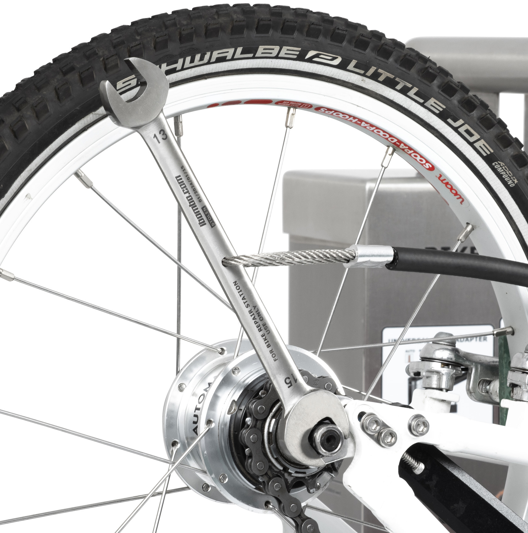 IBOMBO - Public Bike Repair Station | The IBOMBO Team presents a self ...